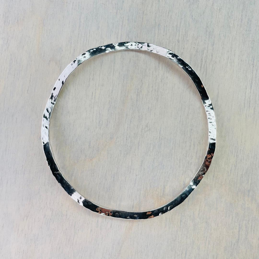 Hammered And Wavy Sterling Silver Bangle (Large) – Smithsonia