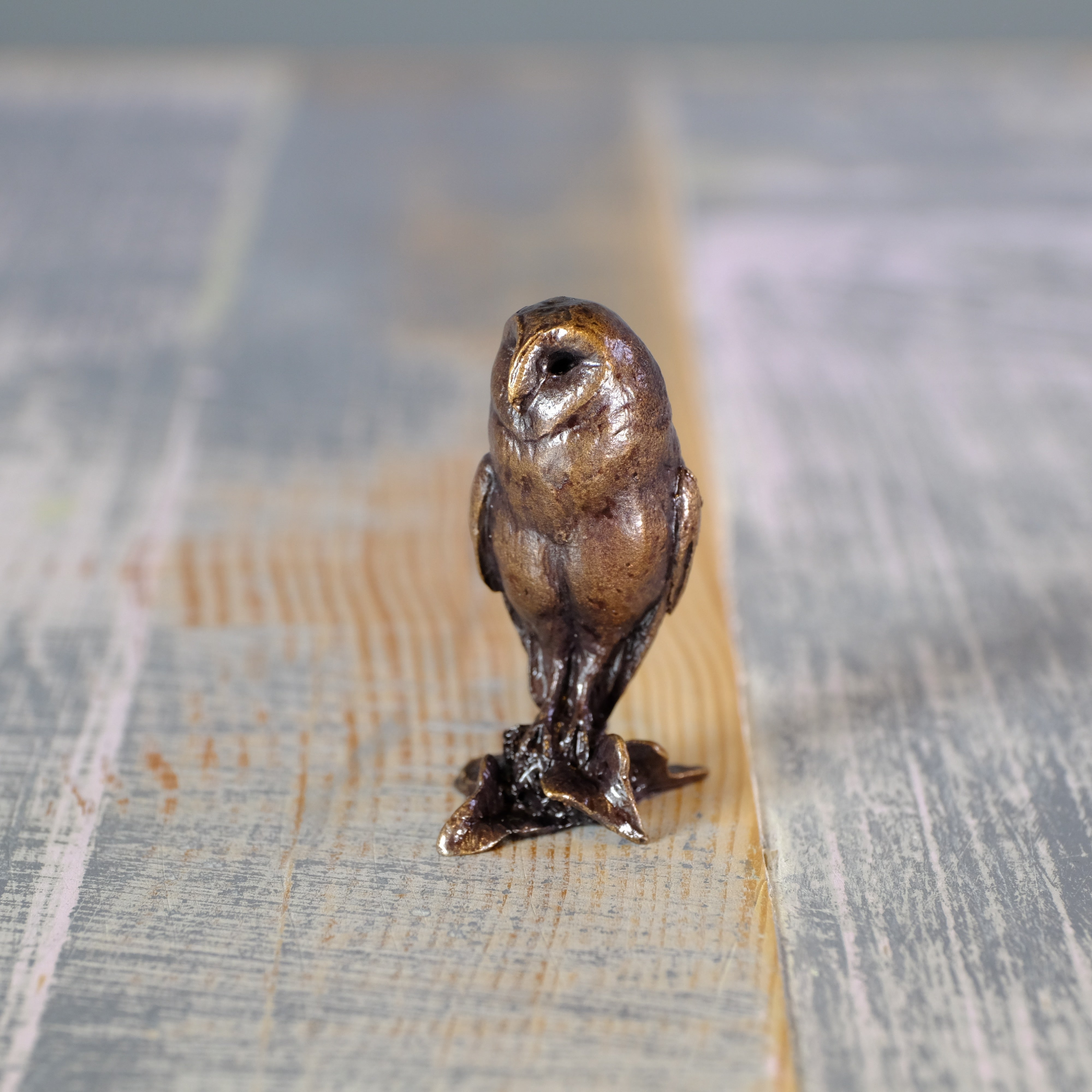 Bronze 'Barn Owl' Miniature Sculpture. – Smithsonia
