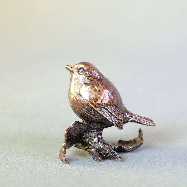 Bronze 'Robin' Miniature Sculpture. – Smithsonia